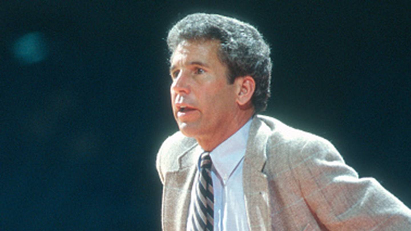 John MacLeod, Longtime Phoenix Suns Coach, Dies at 81