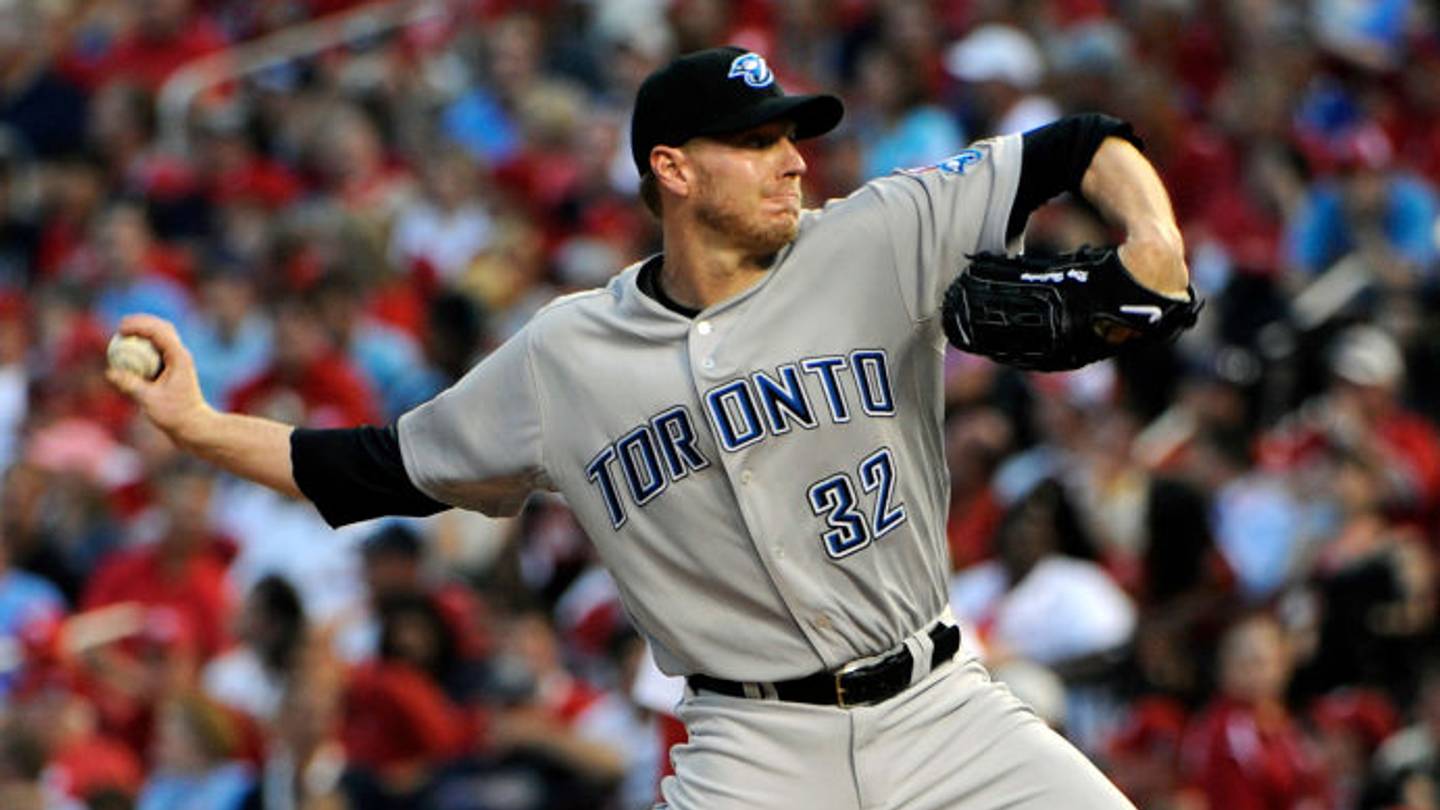 Roy Halladay's Wife on HOF Induction: 'If Only He Were Here to ...
