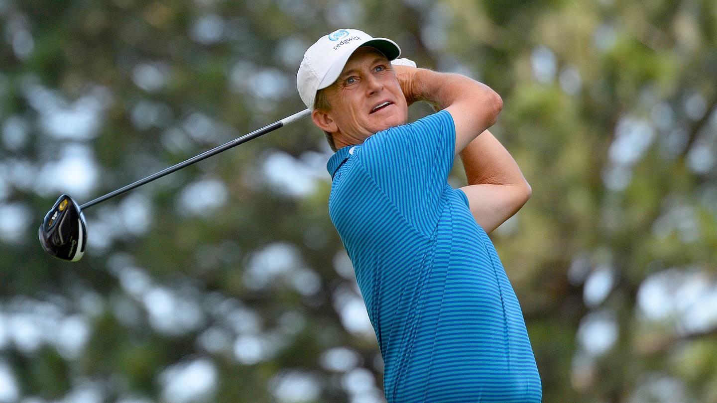 David Toms Rolls in Two Long Putts to Win U.S. Senior Open