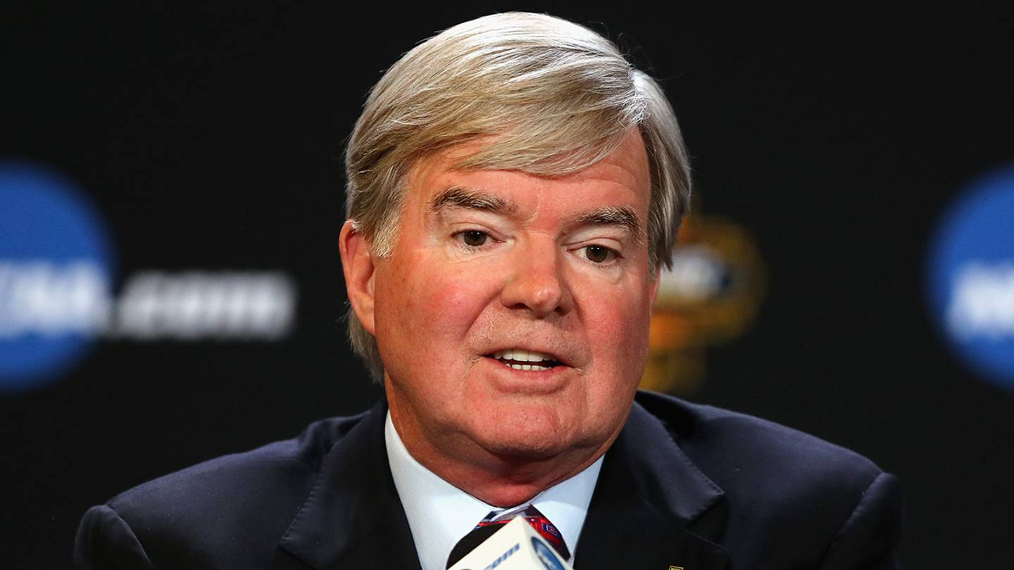 Report: NCAA President Mark Emmert Informed of Michigan State Sexual ...