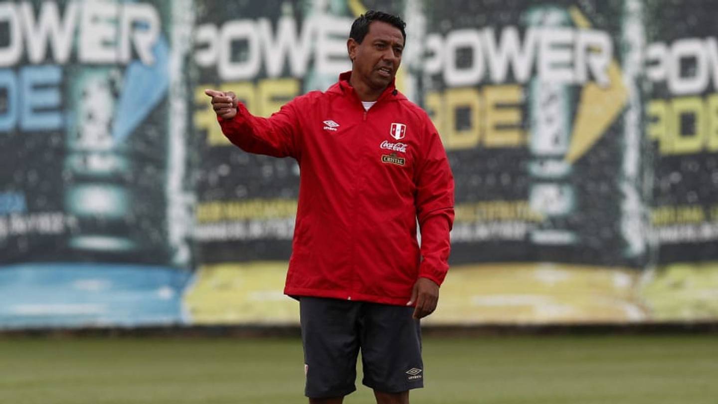 Ex-Newcastle Midfielder Nolberto Solano Identifies Young Winger as ...