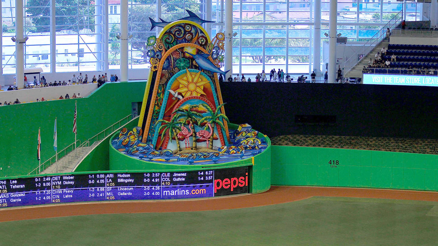 marlins stadium statue