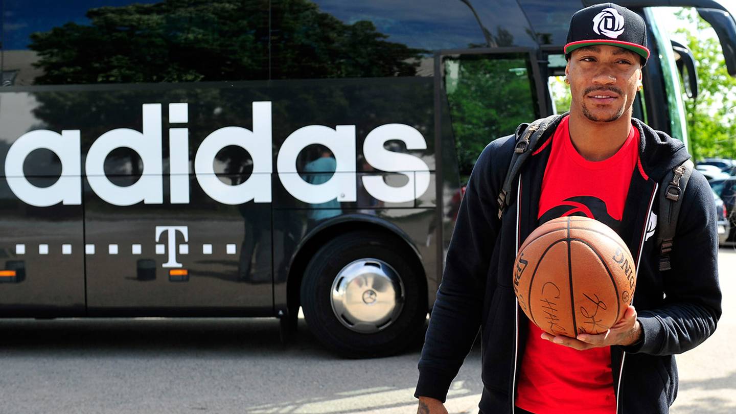 Derrick Rose's Adidas Contract: Breaking Down the Strange Terms