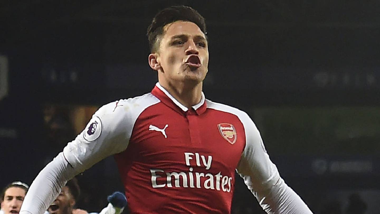 Alexis Sanchez Set to Take Iconic Shirt Number When Expected Man Utd ...