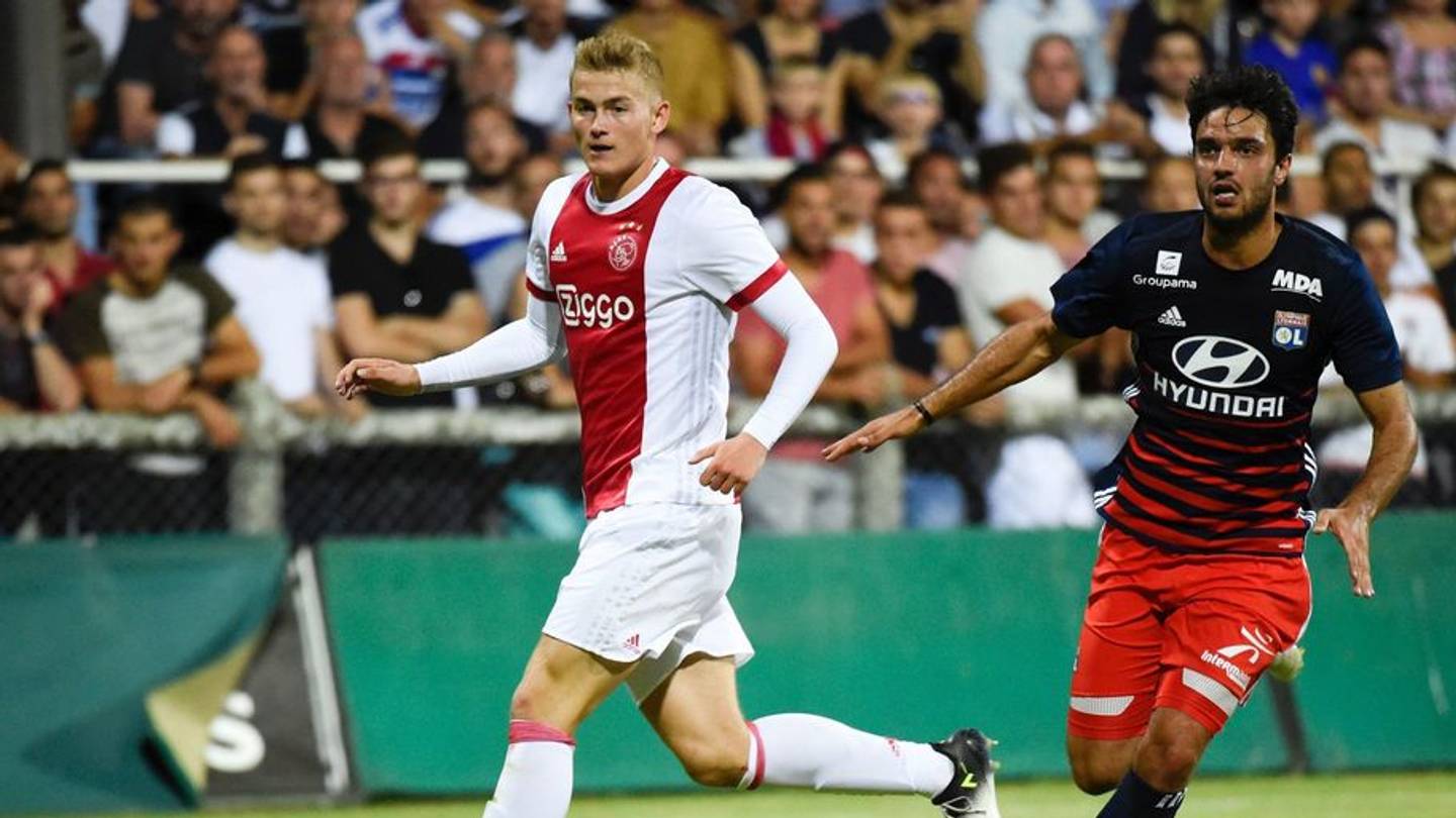 Barcelona Set Sights on Hot Prospect Ajax Defender Ahead of January ...