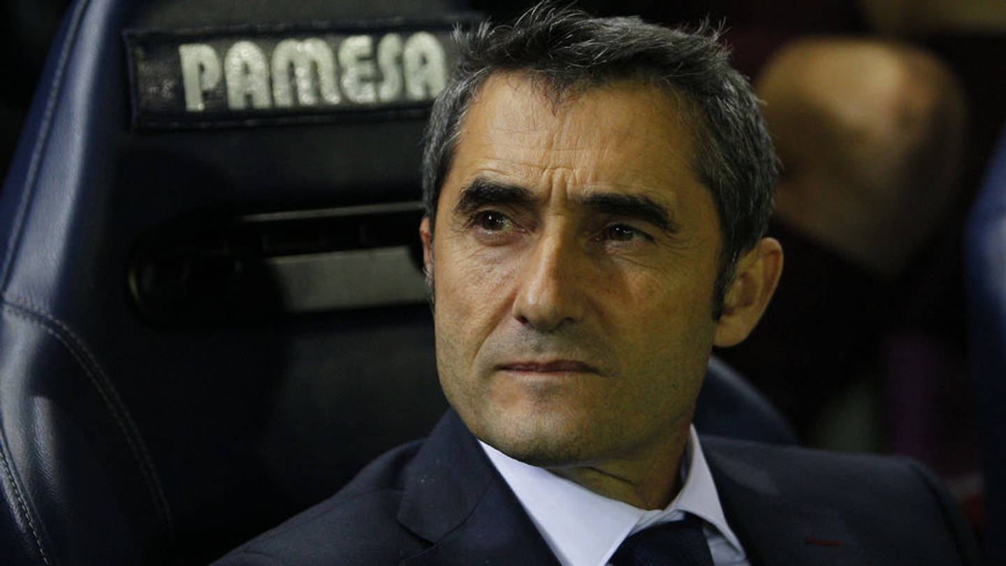 Barca Boss Ernesto Valverde Plays Down Controversial Red Card During 2 ...