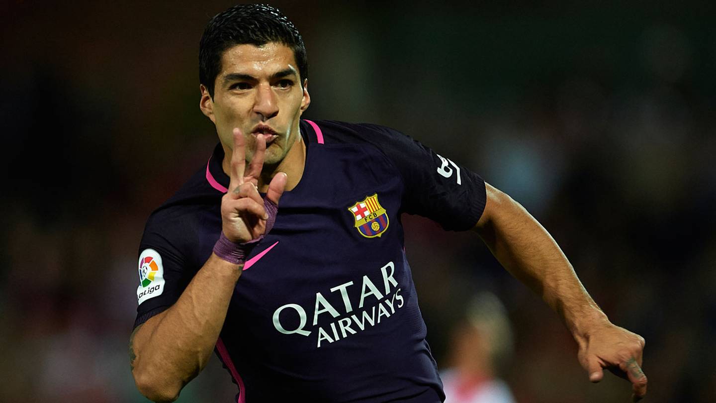 Suarez steps up in Messi's absence; Iniesta contract on mind for Barcelona
