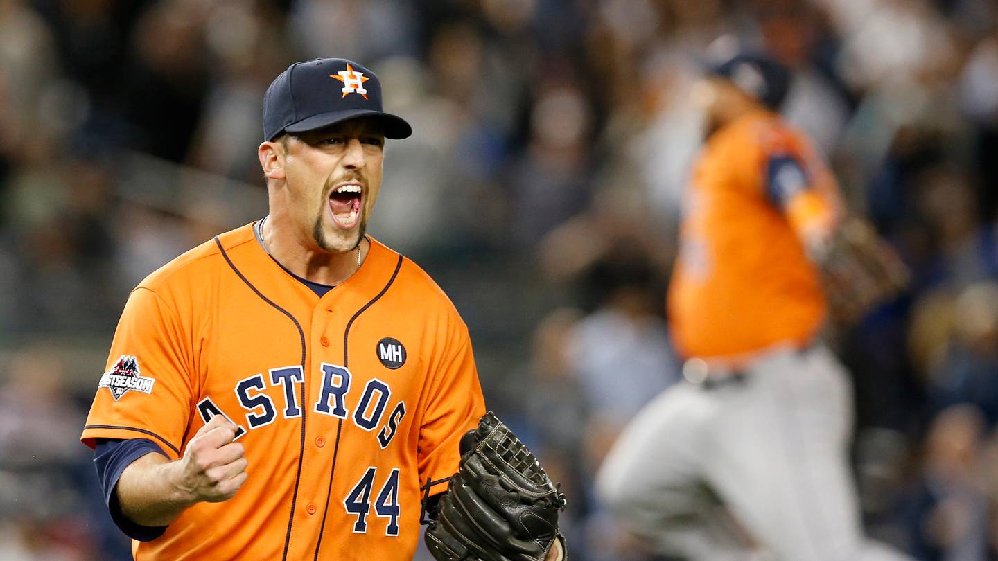 Gregerson picked over Giles, retains role as Astros closer