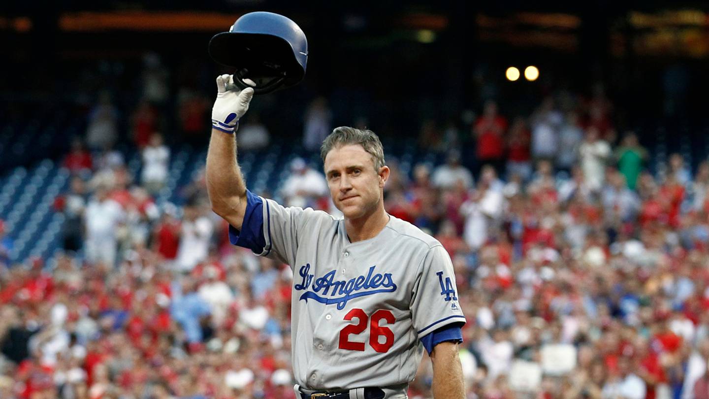 Watch: Chase Utley hits grand slam, solo homer in return to Philadelphia
