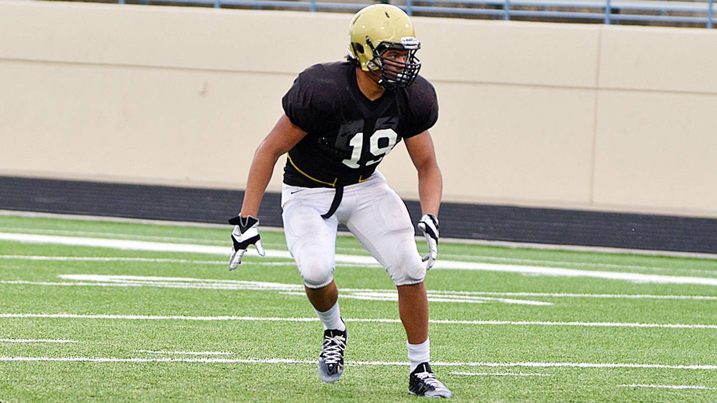 Big 12 Recruiting: Where will five-star Anthony Hines commit?