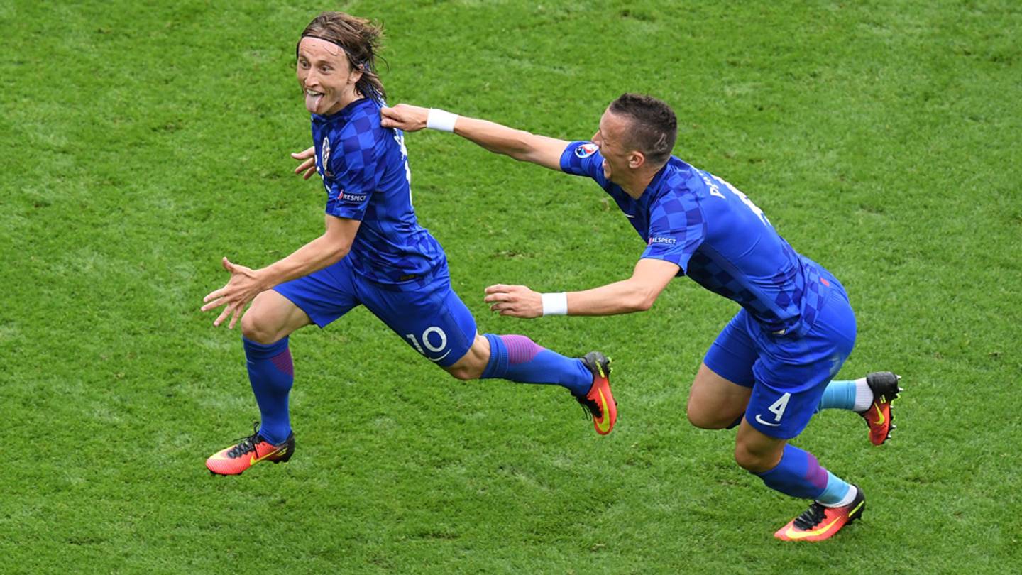 Watch: Croatia beats Turkey at Euro 2016 on Modric's stunning volley