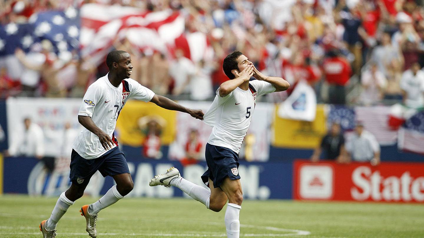 Former USMNT Midfielder Benny Feilhaber Retires