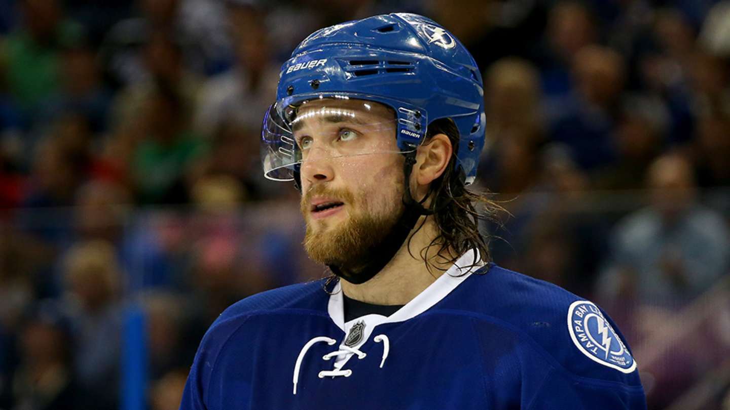 victor hedman contract
