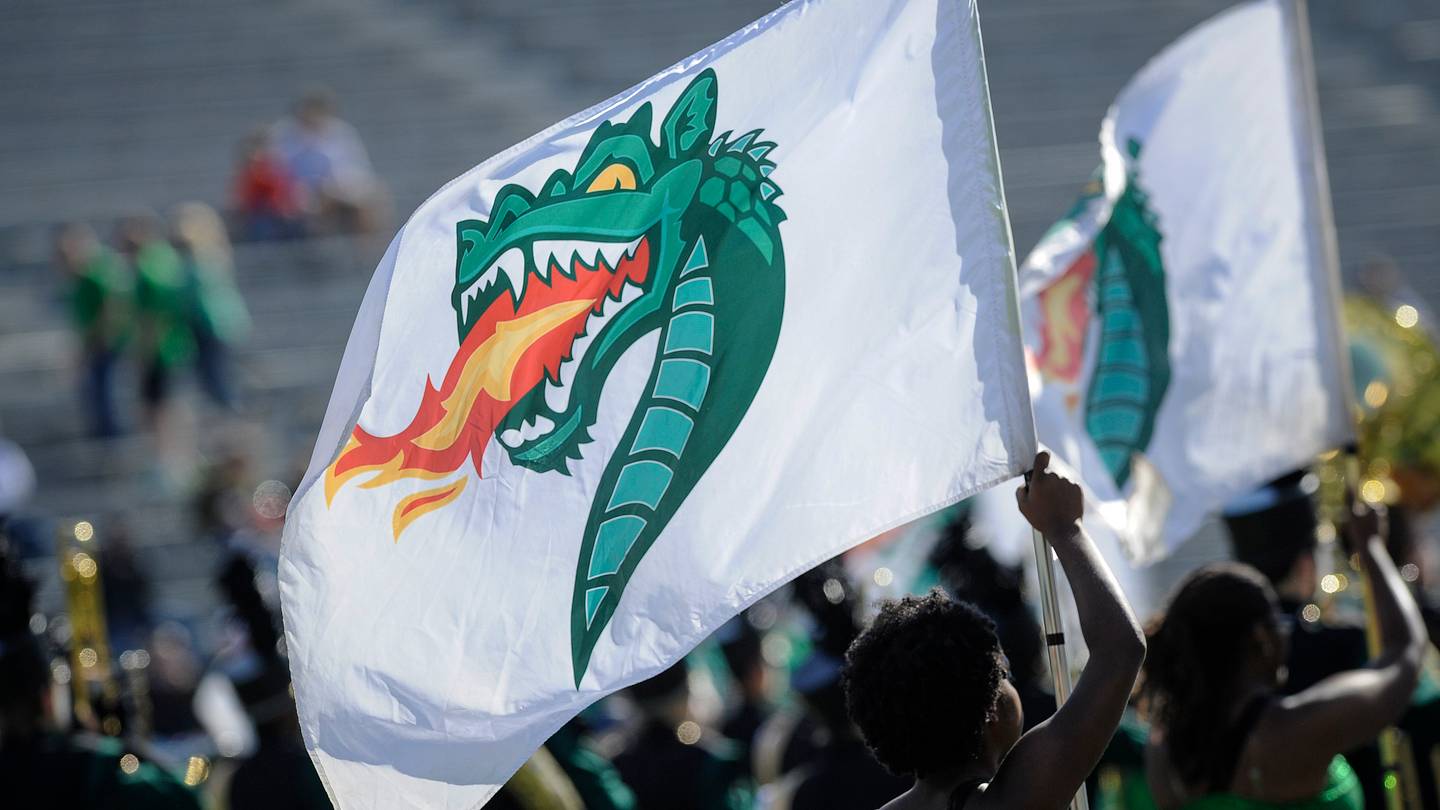 UAB defensive coordinator Duwan Walker resigns