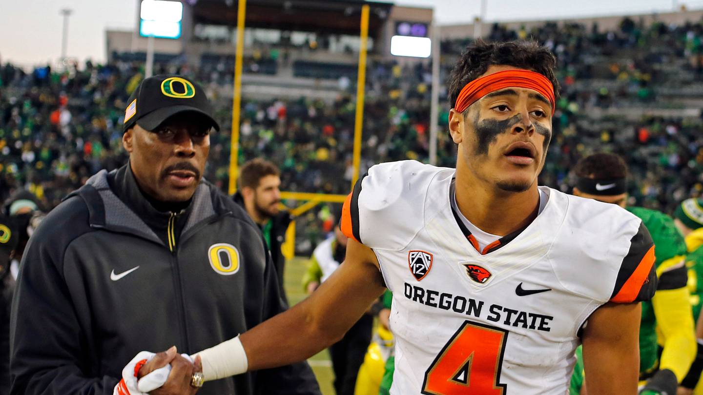 Oregon State suffers another blow: Seth Collins' illness