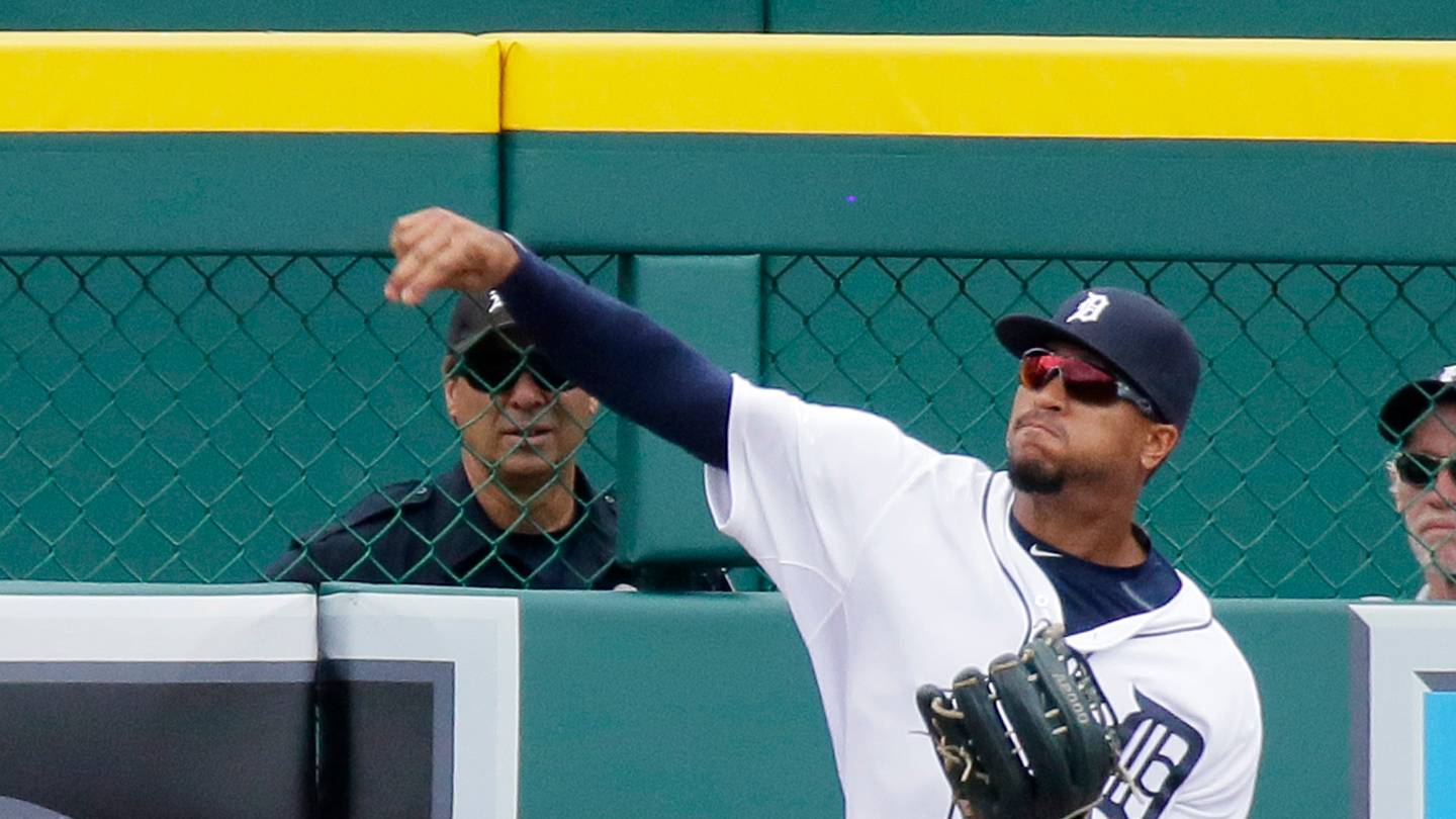Tigers send Daniel Fields back to minors after debut