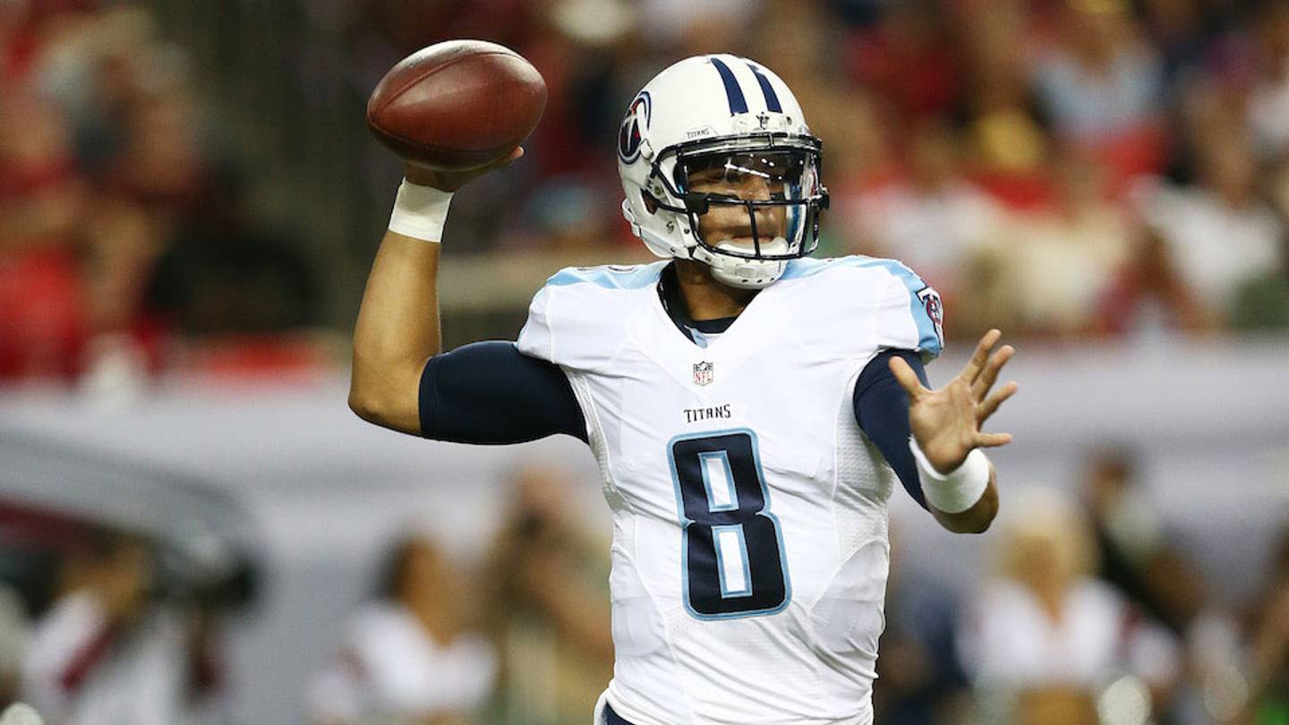 Watch: Marcus Mariota throws first interception as a pro