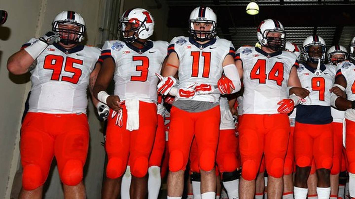Illinois looks for stability in interim coach Bill Cubit; UCLA's new QB ...