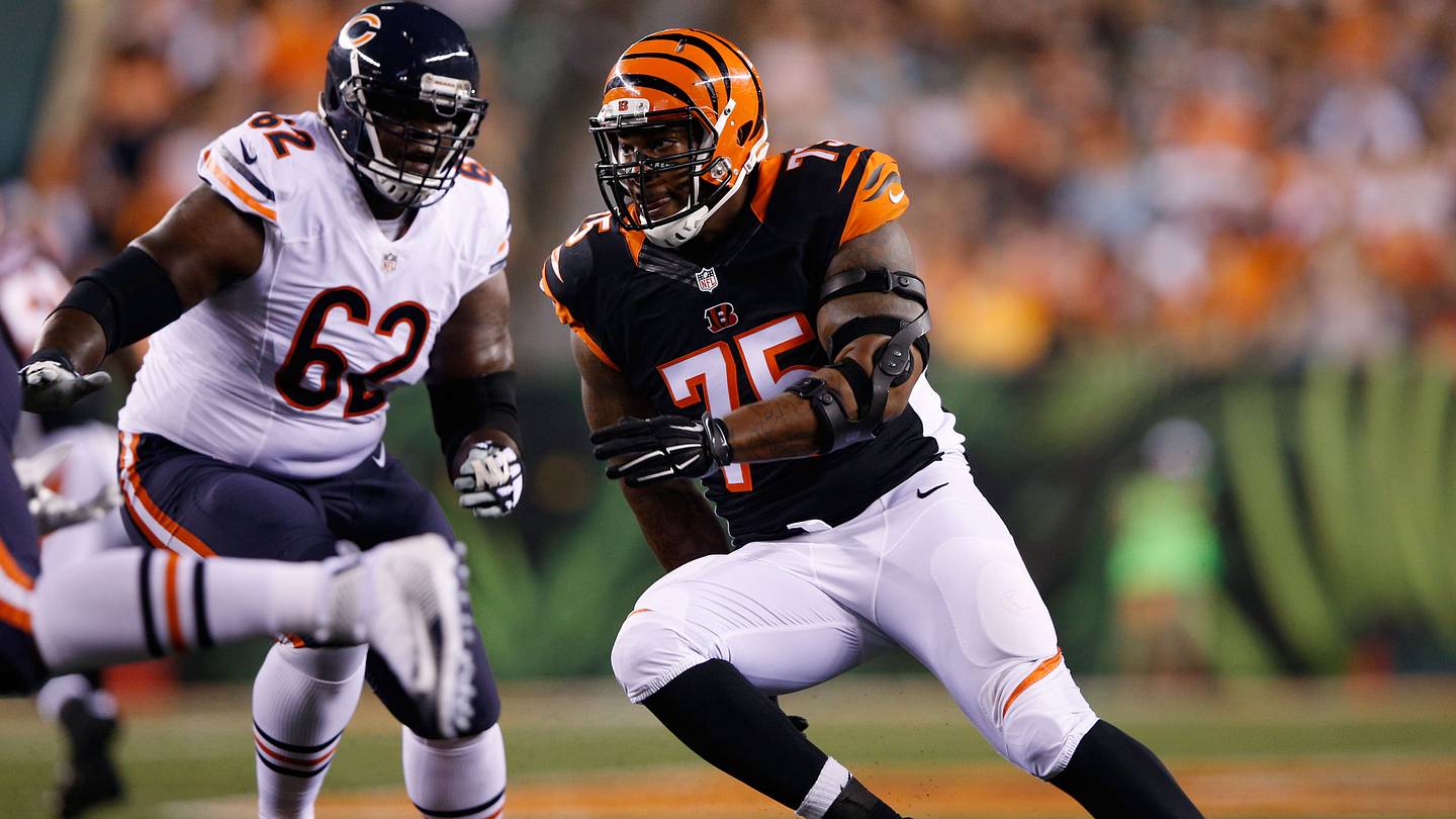 Reports: Free agent DT Devon Still works out for Titans