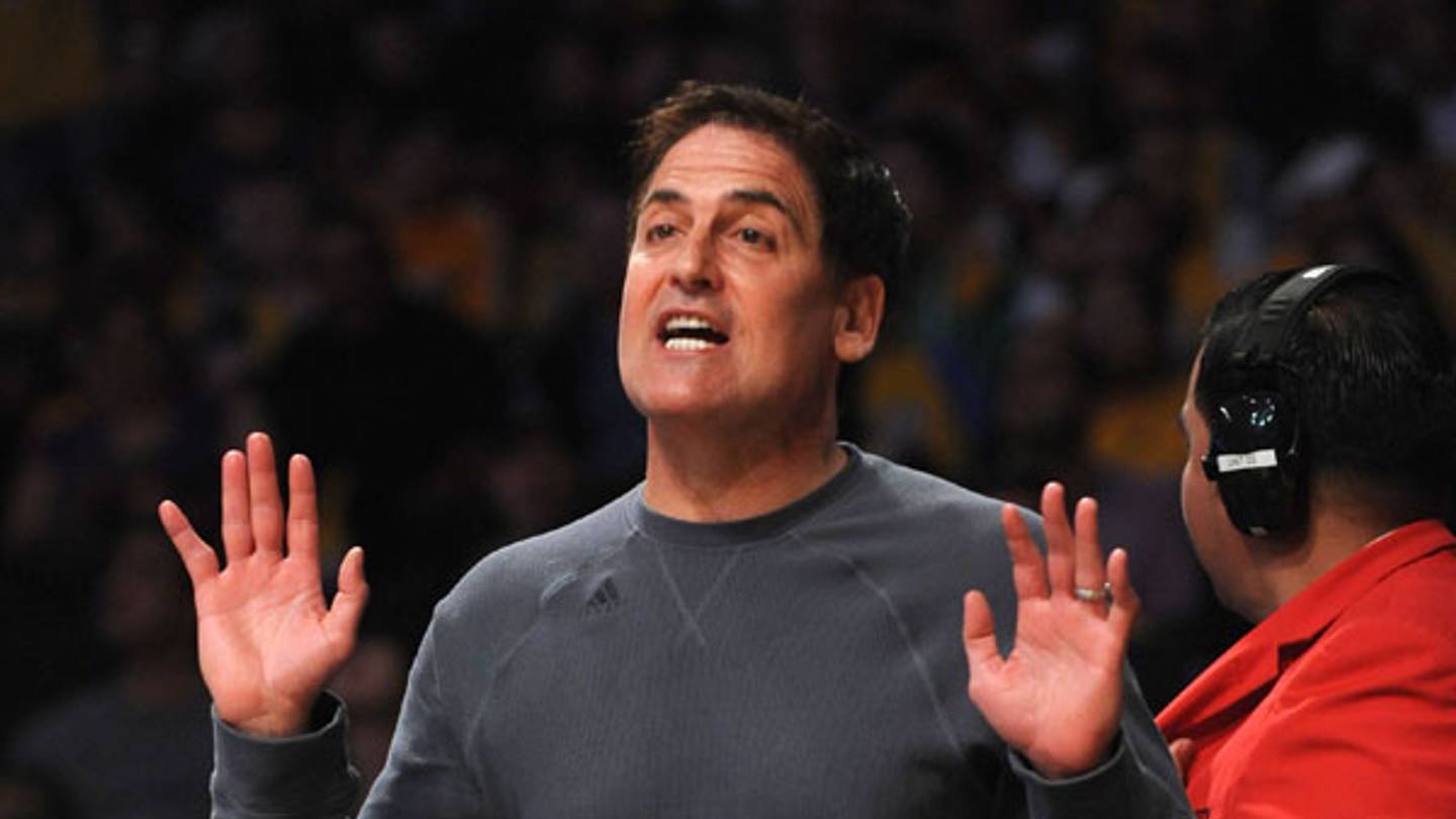 Report: Mark Cuban consulted with retired FBI agent over officiating in ...