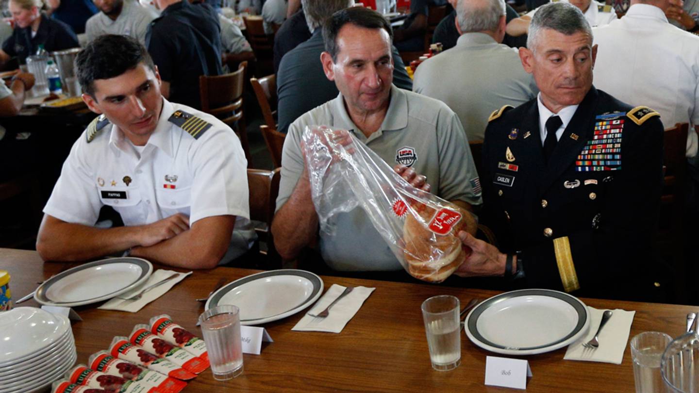 Duke coach Mike Krzyzewski to receive U.S. Army medal