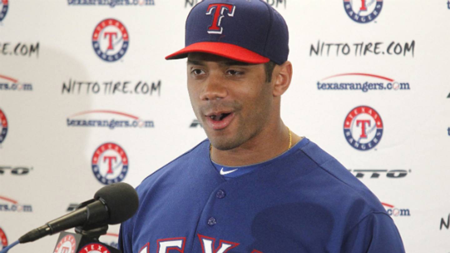 Bo Jackson to Russell Wilson: Stick to football