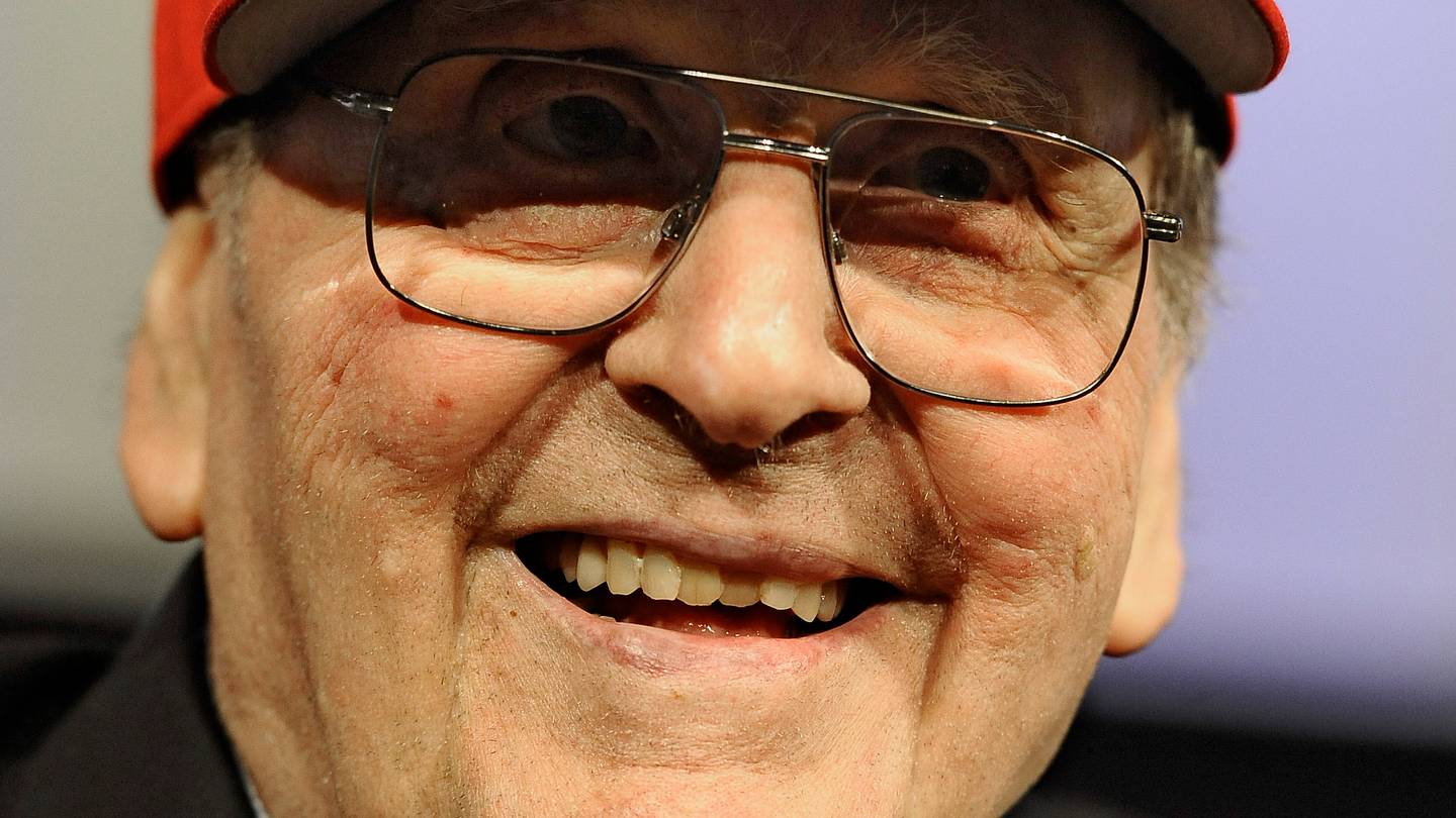 Guy V. Lewis, coach of Phi Slama Jama teams, dies at 93