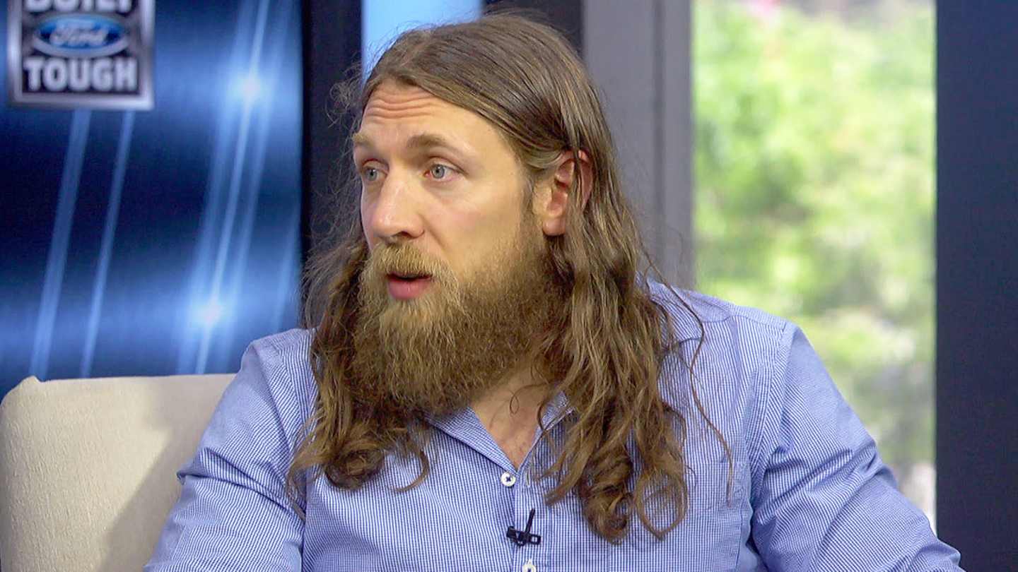 daniel bryan beard