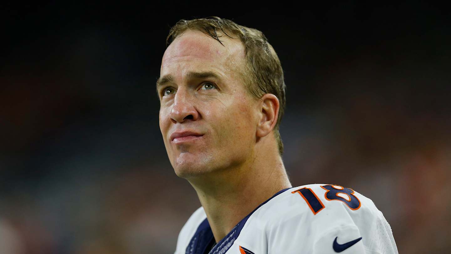 Peyton Manning still lacks feeling in fingertips four years after surgeries