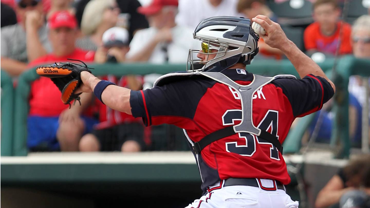 Veteran catcher John Buck retires after 11 MLB seasons