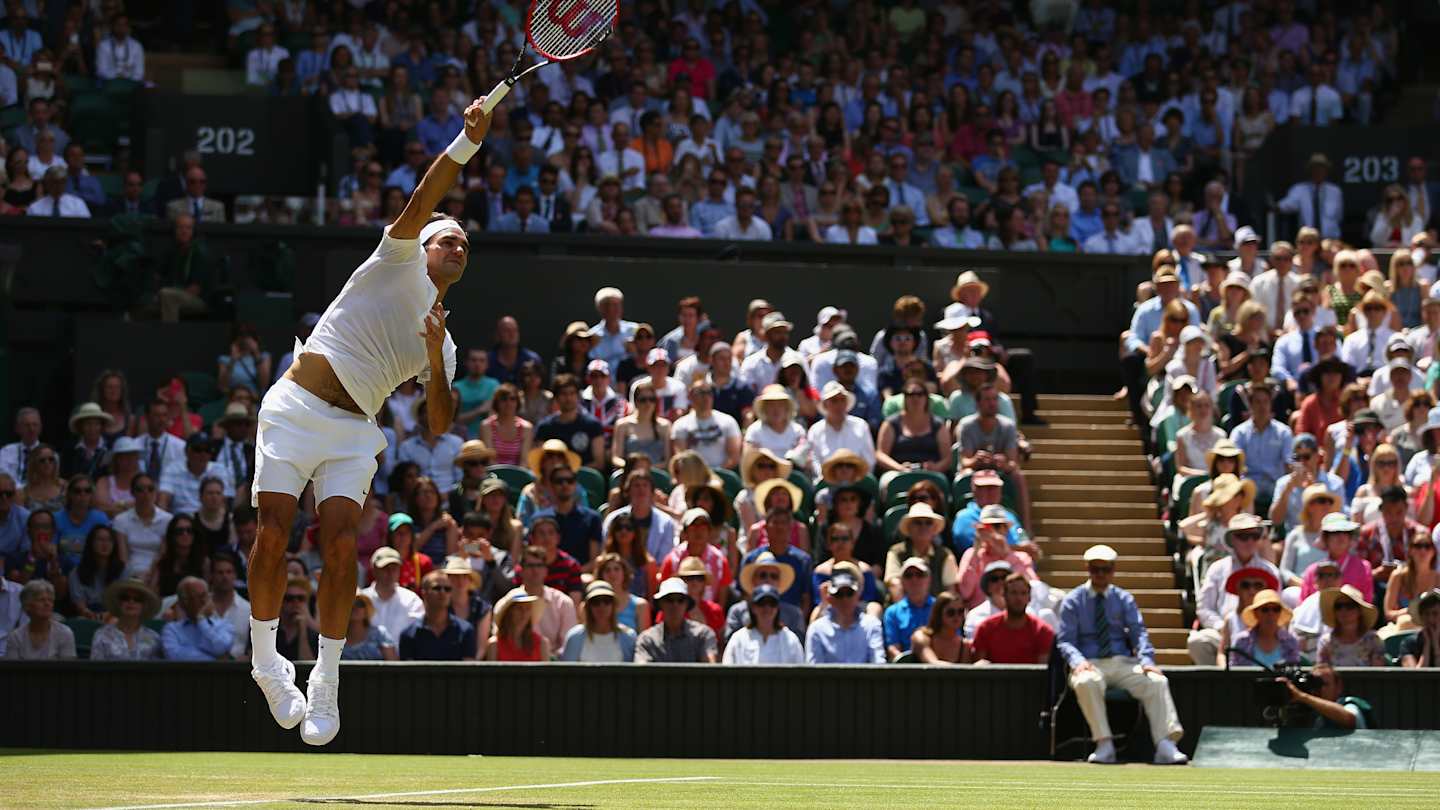 federer serve front view