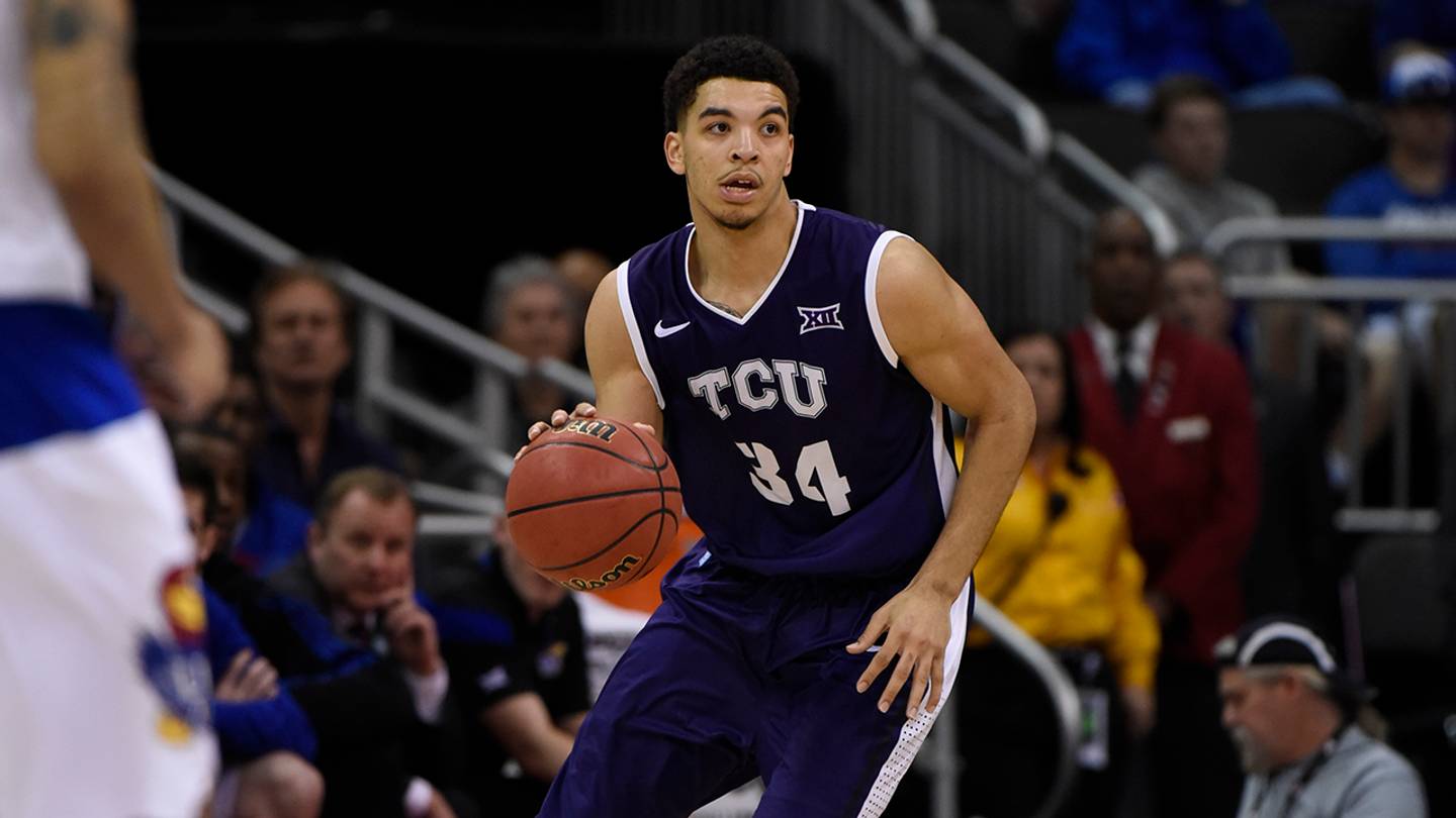 TCU basketball: Kenrich Williams to miss 2015-16 season with knee injury