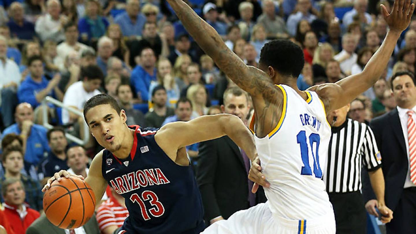 Nick Johnson leads No. 1 Arizona in offense, defense and attitude