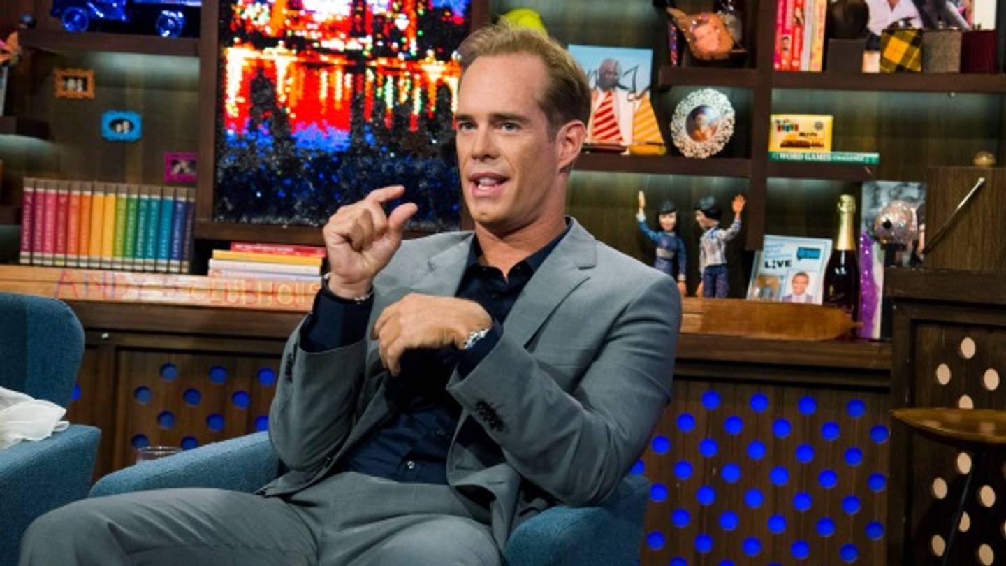Report: Joe Buck engaged to NFL Network reporter Michelle Beisner