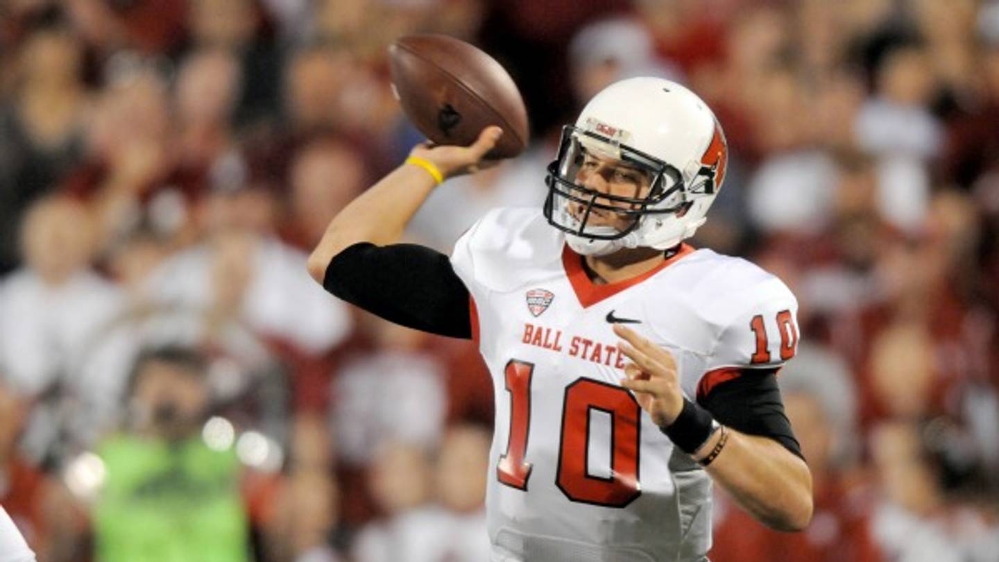 Ball State QB Keith Wenning undergoes knee surgery, expected back for ...