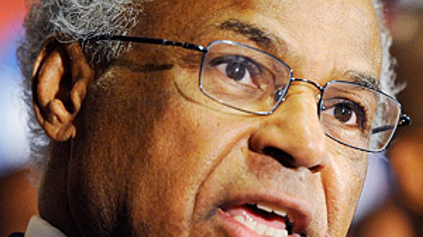 Billy Hunter placed on leave from NBAPA