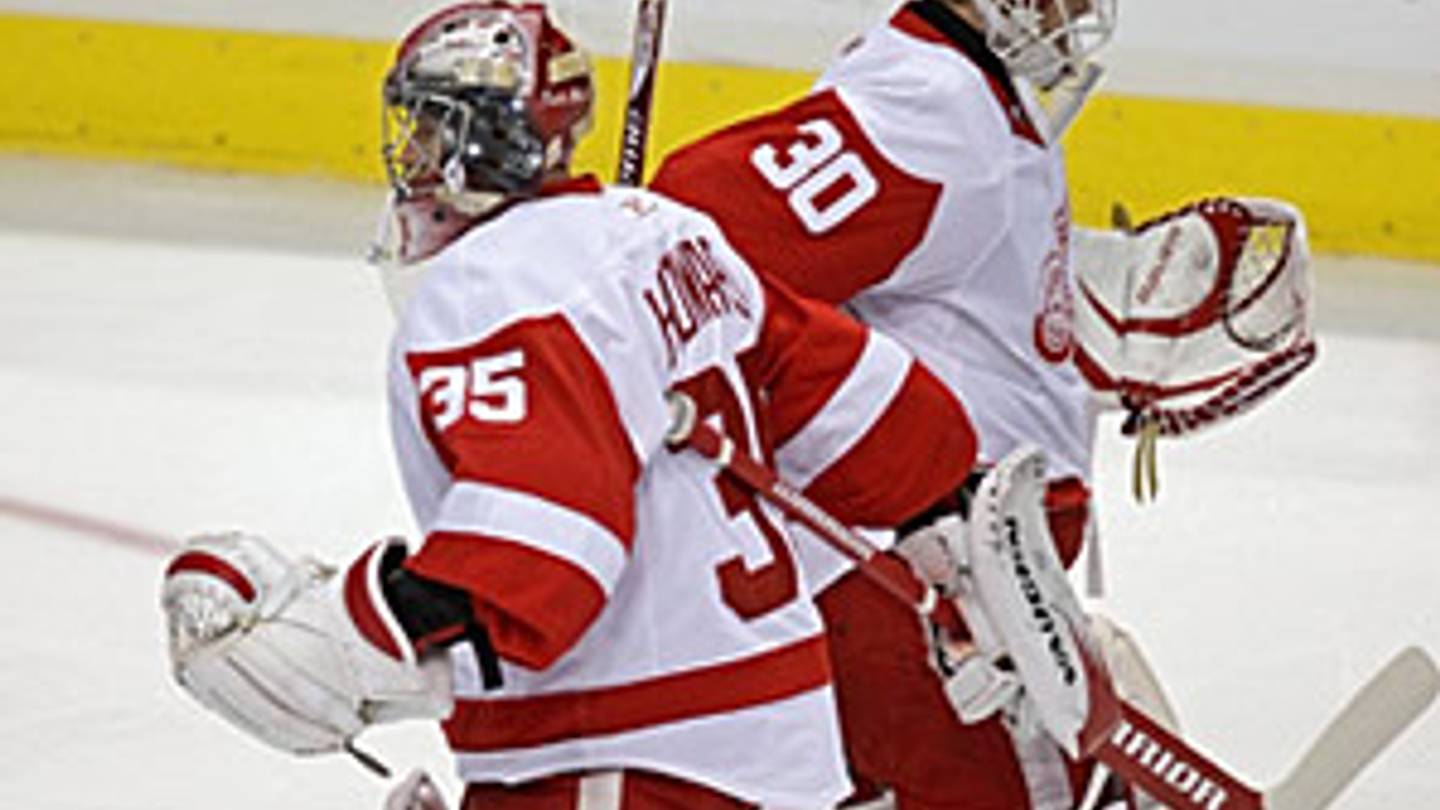 Red Wings hanging their playoff hopes on Jimmy Howard