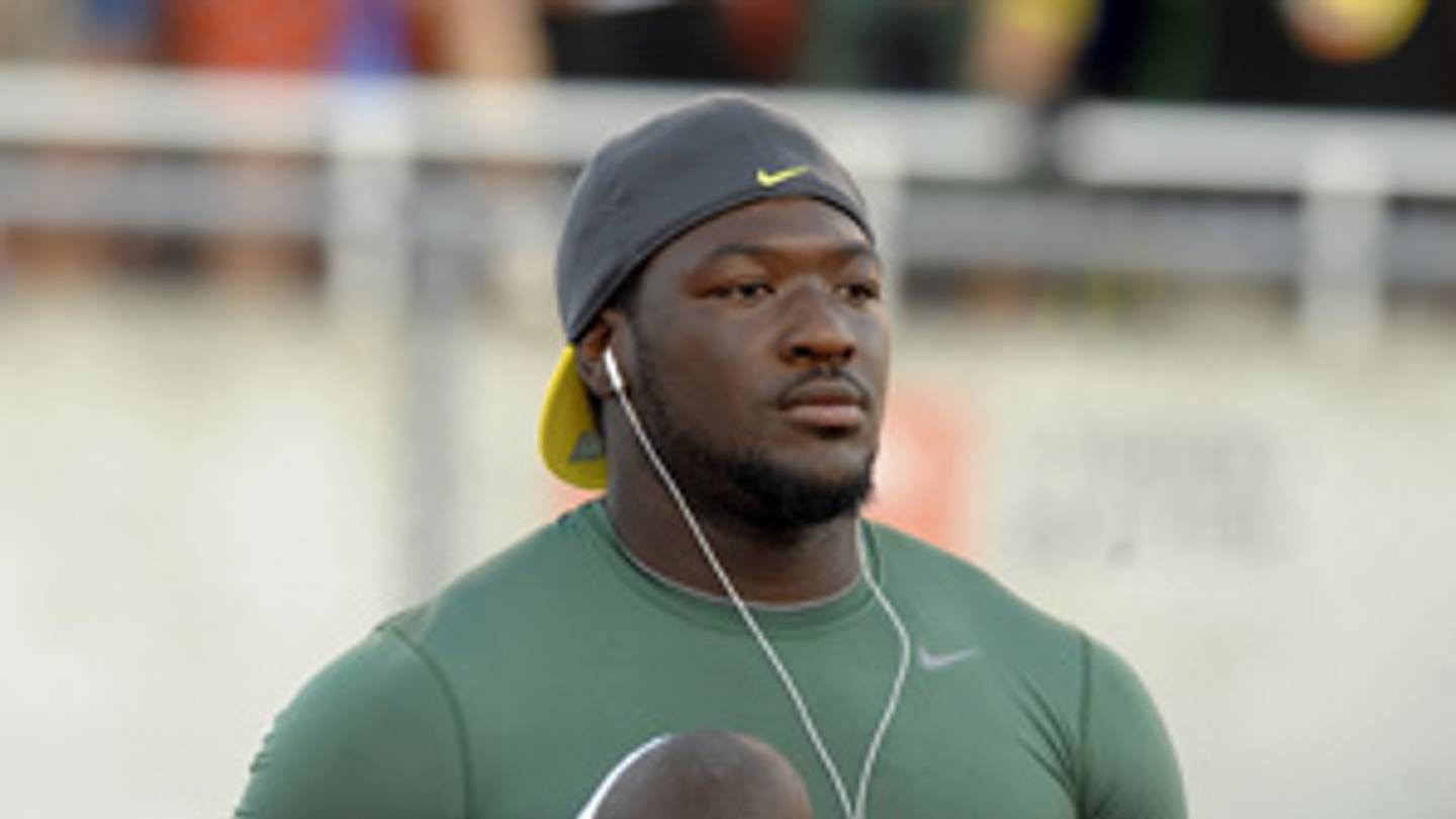 Oregon RB throws punch after season-opening loss to Boise State