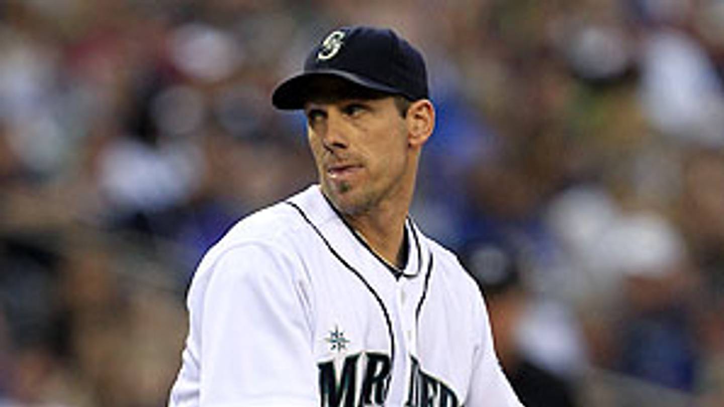 Mariners want big-time prospects for Lee