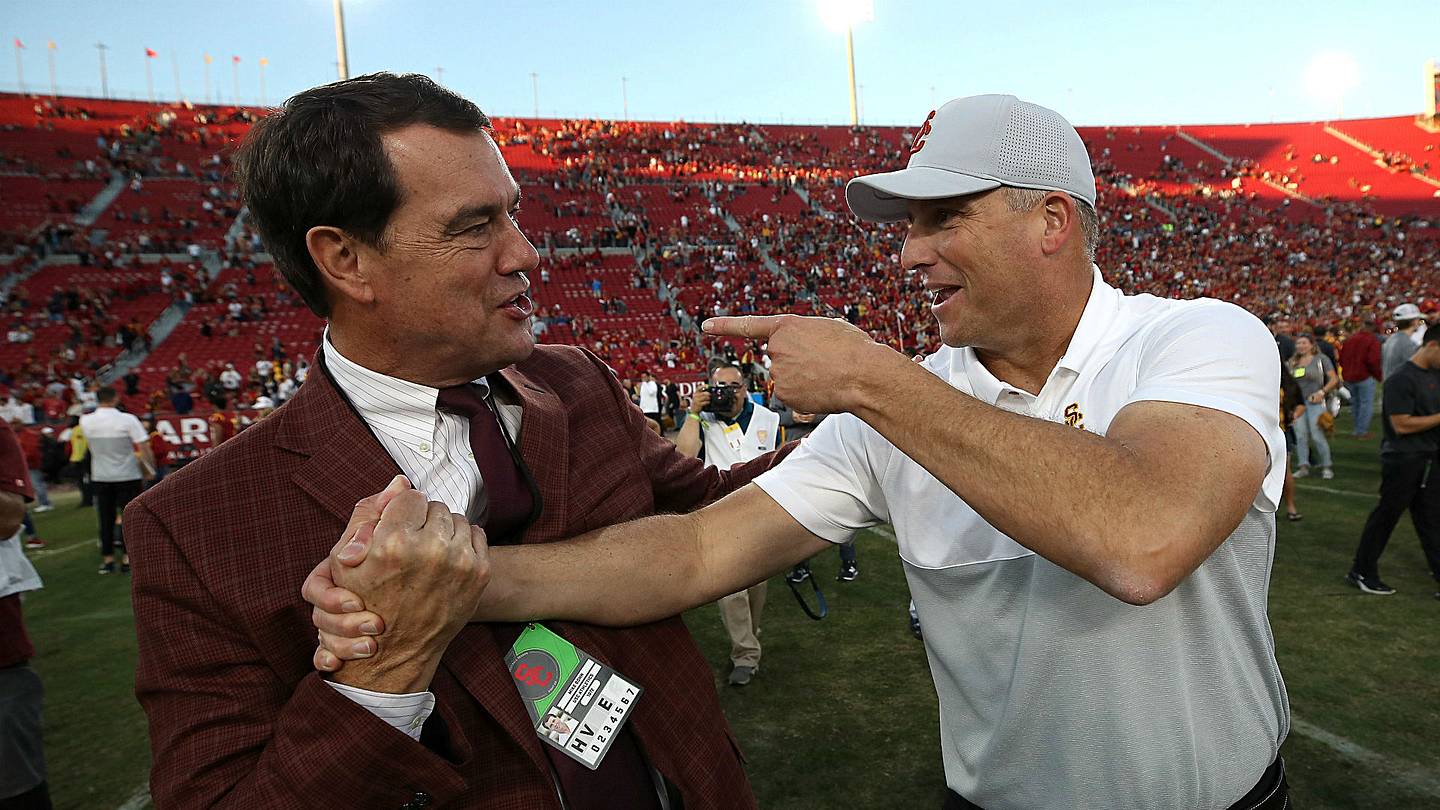 USC AD Mike Bohn: Clay Helton 'Will Continue to be Our Head Coach'