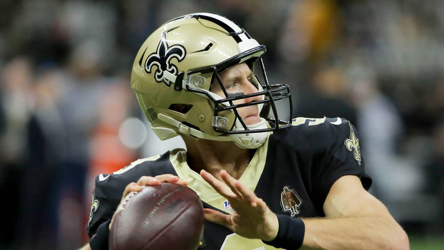 Drew Brees Becomes NFL's All-Time Passing Touchdown Leader