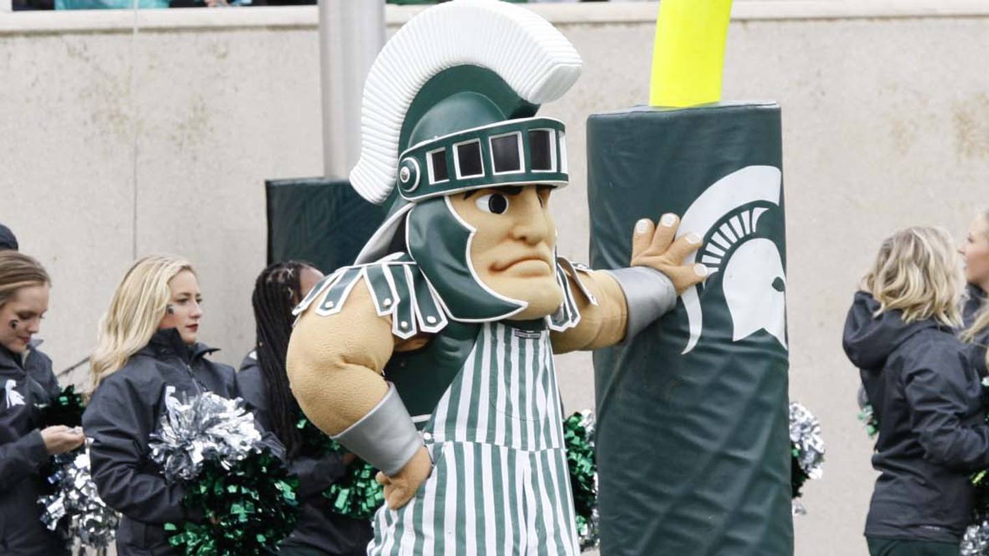 Wolverines Down The Spartans 21-7 In Heated Rivalry Game