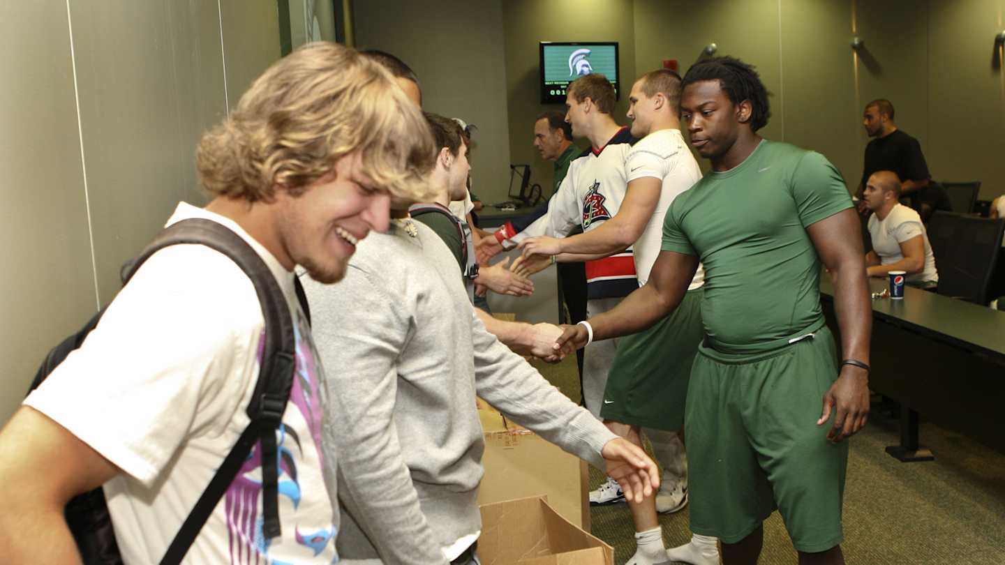 Spartan Football Reaches Out to Fellow Students Who Were Victims of a Fire!