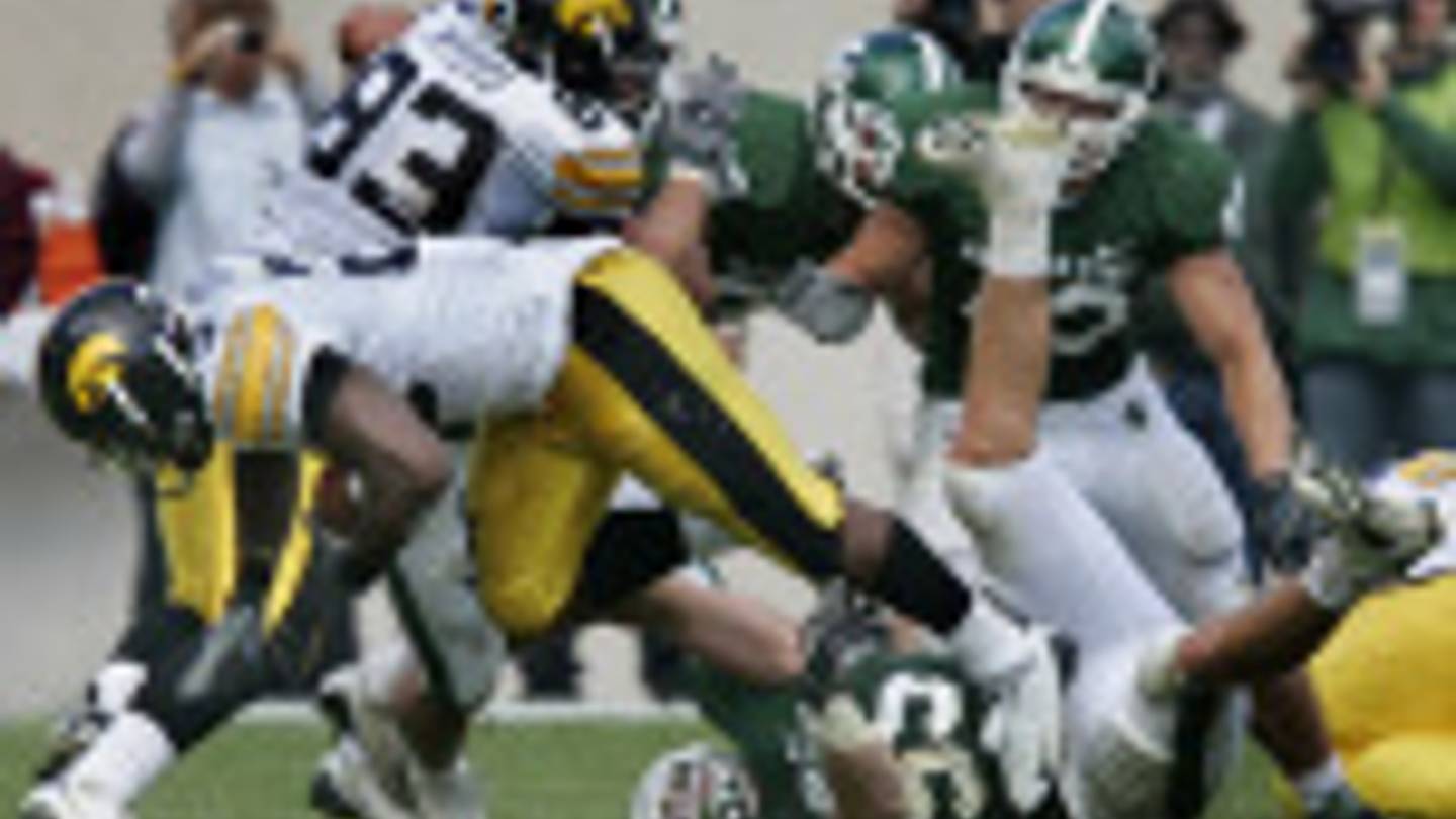 Former MSU LB Adam Decker Reflects on the Hit, Greg Jones and Being a ...