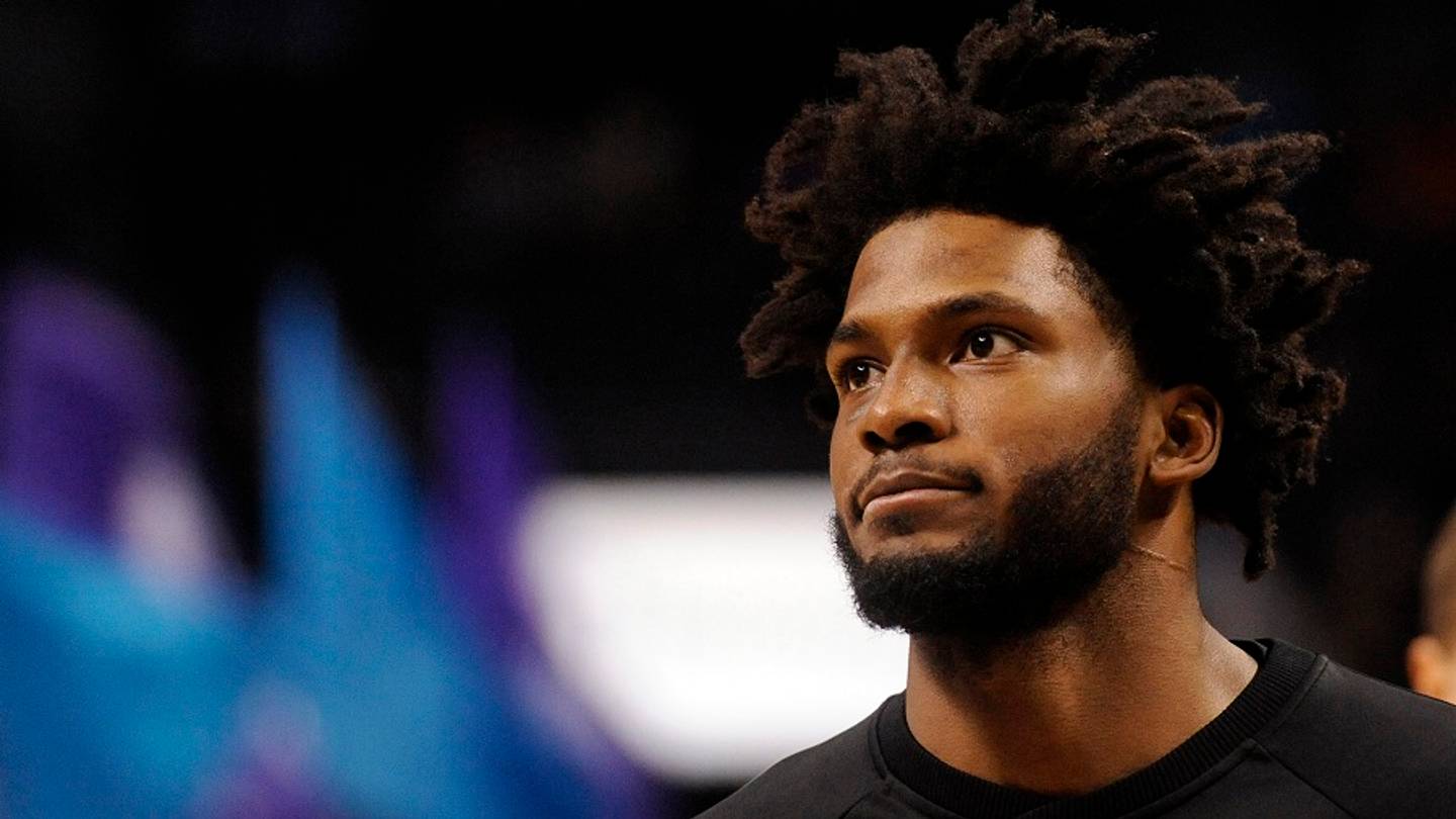 Grizzlies' Winslow lost for season; Morant tweets support