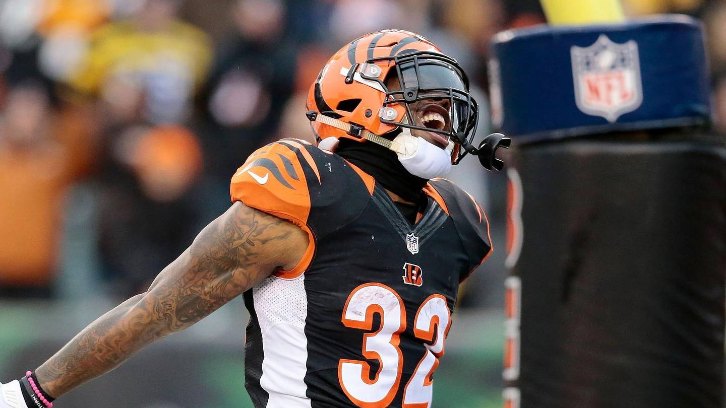 Former Bengals Running Back Jeremy Hill Retires From Football
