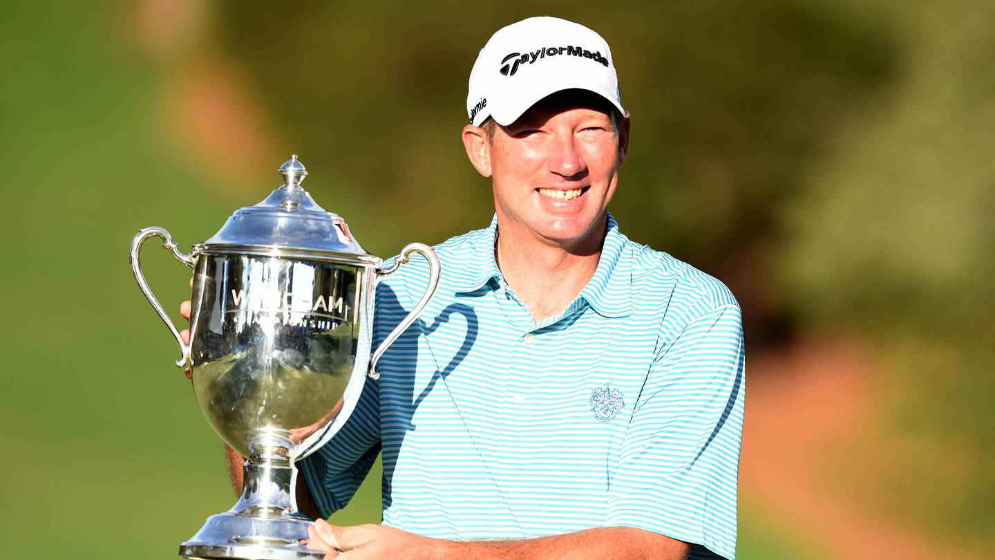 Jim Herman Rallies to Win Wyndham, Qualify for FedEx Playoffs