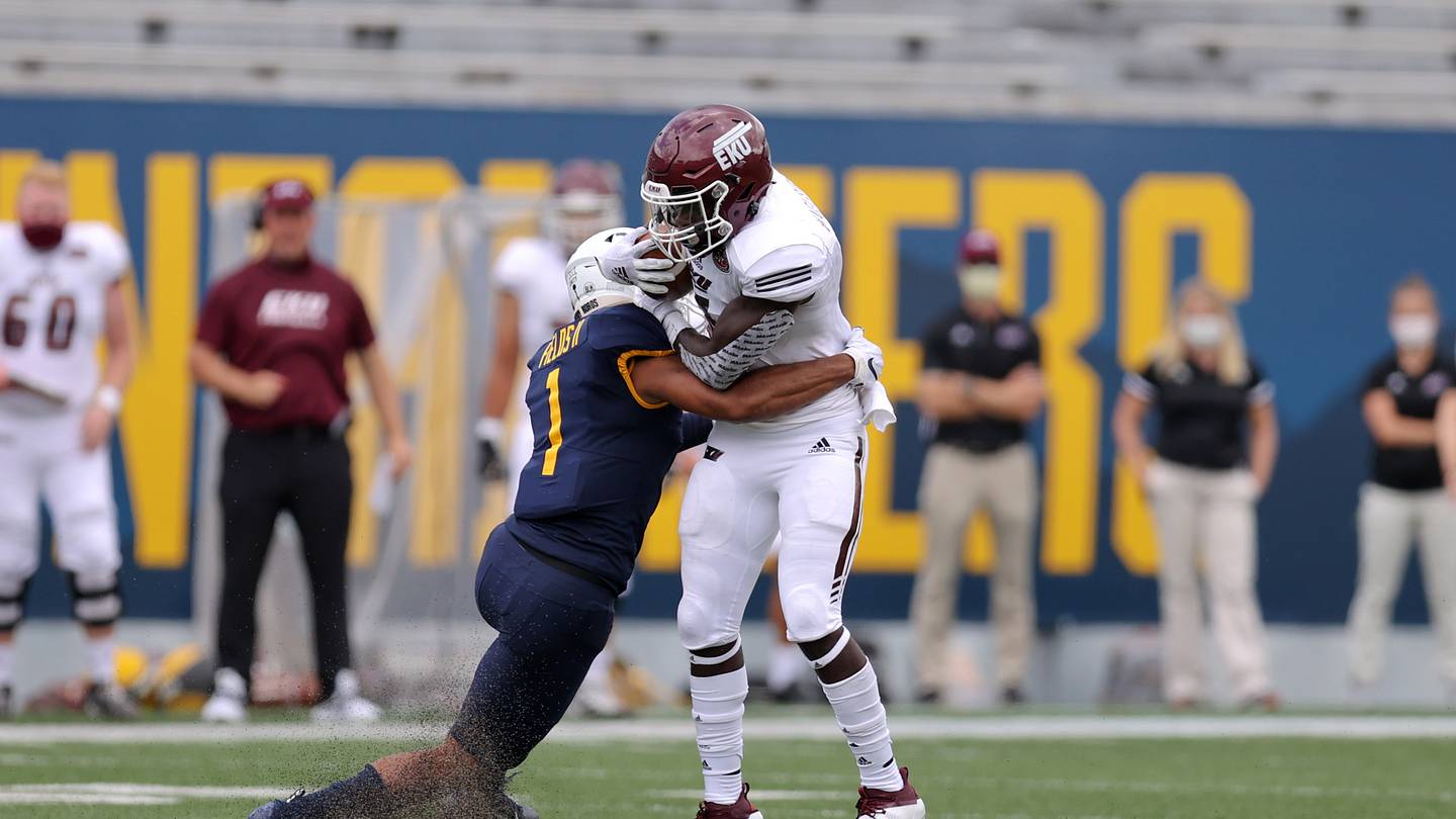 Neal Brown Impressed by Tony Fields II: "He's Going to Play in the NFL"