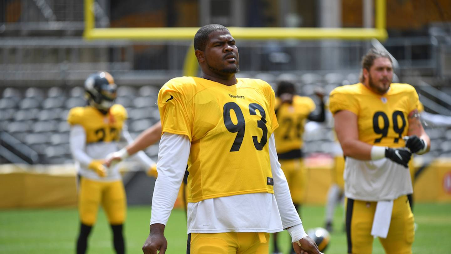 Bears Sign DT Dan McCullers Off Steelers Practice Squad