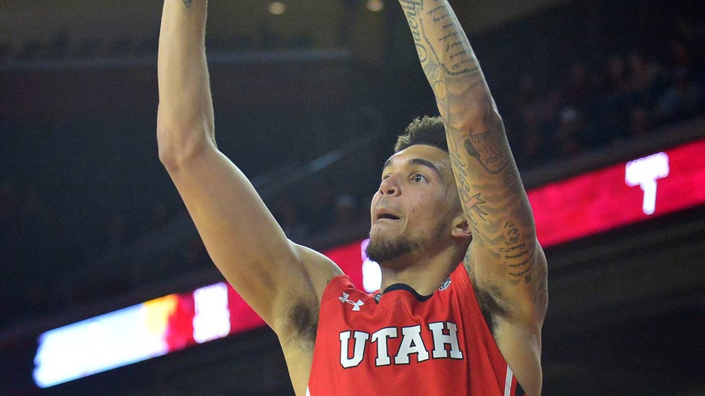 Utah's Timmy Allen Named To 2021 Julius Erving Award Watch List